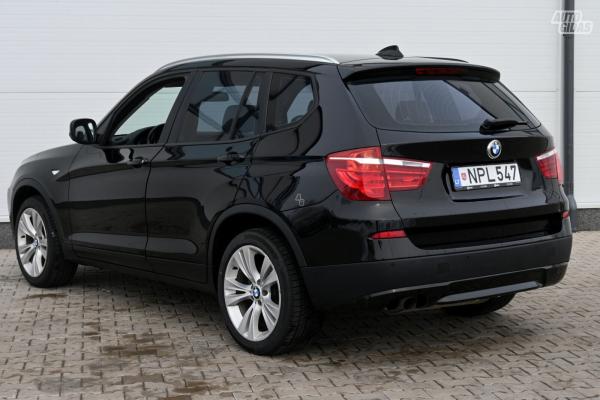 Black BMW X3 2011 in Kretinga, with an engine capacity of 3.00 L and mileage of 280 thousand km for 8999 €, photo 9 on AUTOMOTO.COM.LV