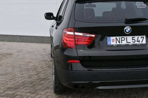 Black BMW X3 2011 in Kretinga, with an engine capacity of 3.00 L and mileage of 280 thousand km for 8999 €, photo 10 on AUTOMOTO.COM.LV