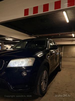 Melns BMW X3 2011 Tallina, ar dzinēja tilpumu 2.00 L un nobraukumu 300 tūkst. km par 6900 €, foto 4 vietnē AUTOMOTO.COM.LV