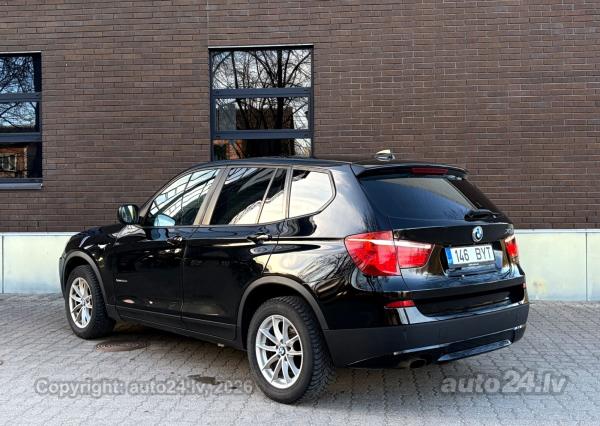 Melns BMW X3 2011 Tartu, ar dzinēja tilpumu 2.00 L un nobraukumu 298 tūkst. km par 7200 €, foto 4 vietnē AUTOMOTO.COM.LV