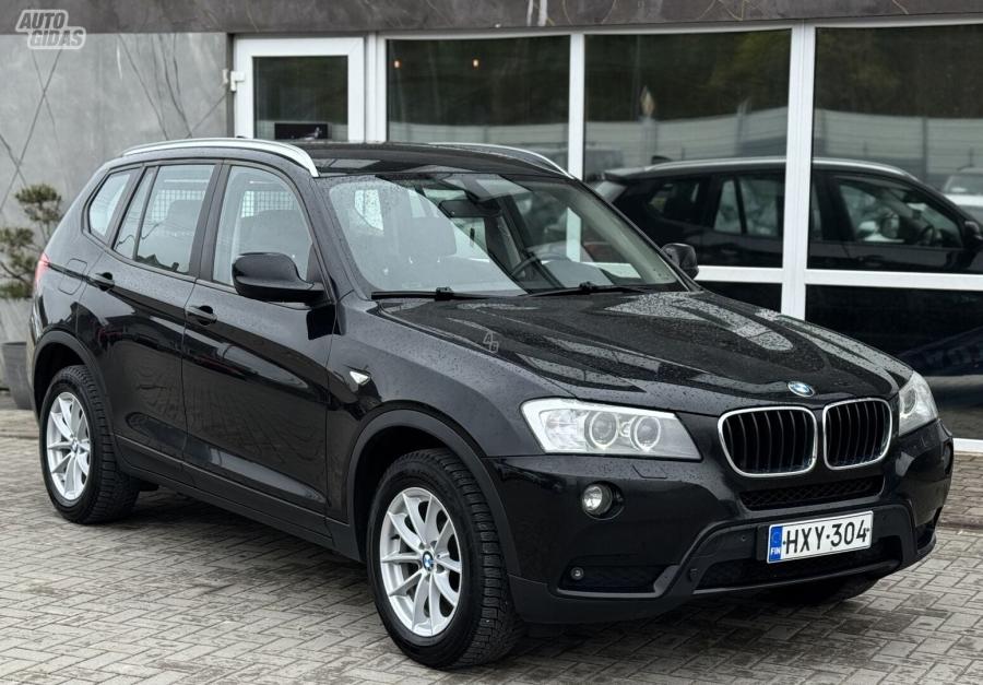 Black BMW X3 2011 in Radviliskis, with an engine capacity of 2.00 L and mileage of 326 thousand km for 7650 €, photo 5 on AUTOMOTO.COM.LV