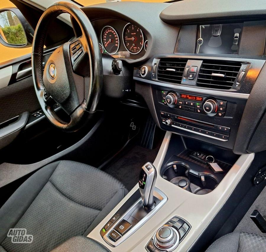 Black BMW X3 2011 in Radviliskis, with an engine capacity of 2.00 L and mileage of 328 thousand km for 7350 €, photo 19 on AUTOMOTO.COM.LV