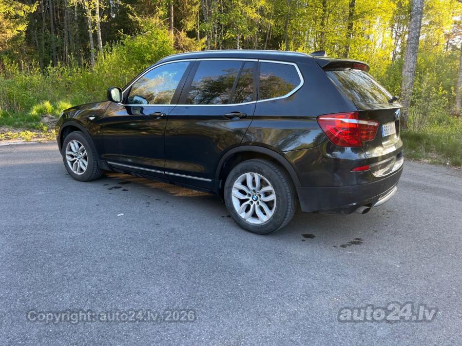 Black BMW X3 2011 in Tallinn, with an engine capacity of 2.00 L and mileage of 325 thousand km for 6999 €, photo 4 on AUTOMOTO.COM.LV