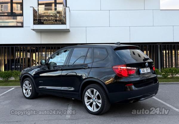 Black BMW X3 2011 in Tartu, with an engine capacity of 2.00 L and mileage of 298 thousand km for 6200 €, photo 4 on AUTOMOTO.COM.LV