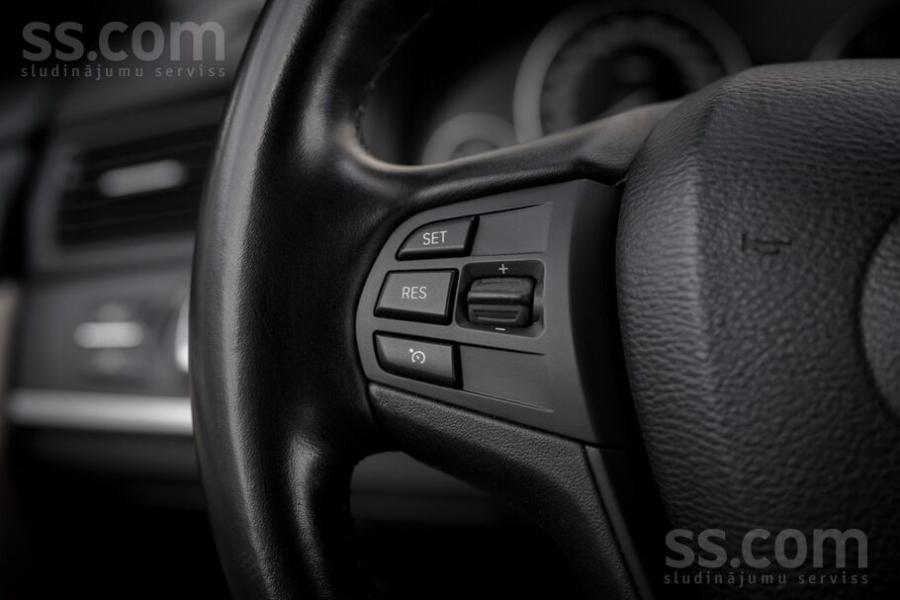 Black BMW X3 2011 in Talsi, with an engine capacity of 3.00 L and mileage of 287 thousand km for 11990 €, photo 18 on AUTOMOTO.COM.LV