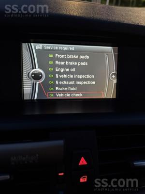 Black BMW X3 2011 in Riga, with an engine capacity of 2.00 L and mileage of 294 thousand km for 9800 €, photo 16 on AUTOMOTO.COM.LV