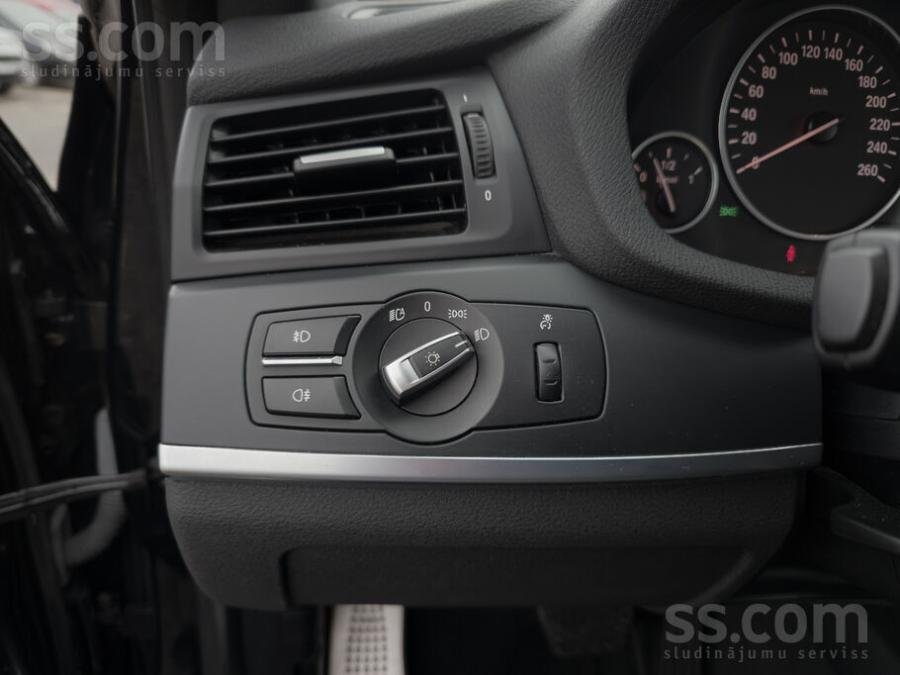 Melns BMW X3 2011 Liepāja, ar dzinēja tilpumu 2.00 L un nobraukumu 206 tūkst. km par 13200 €, foto 18 vietnē AUTOMOTO.COM.LV