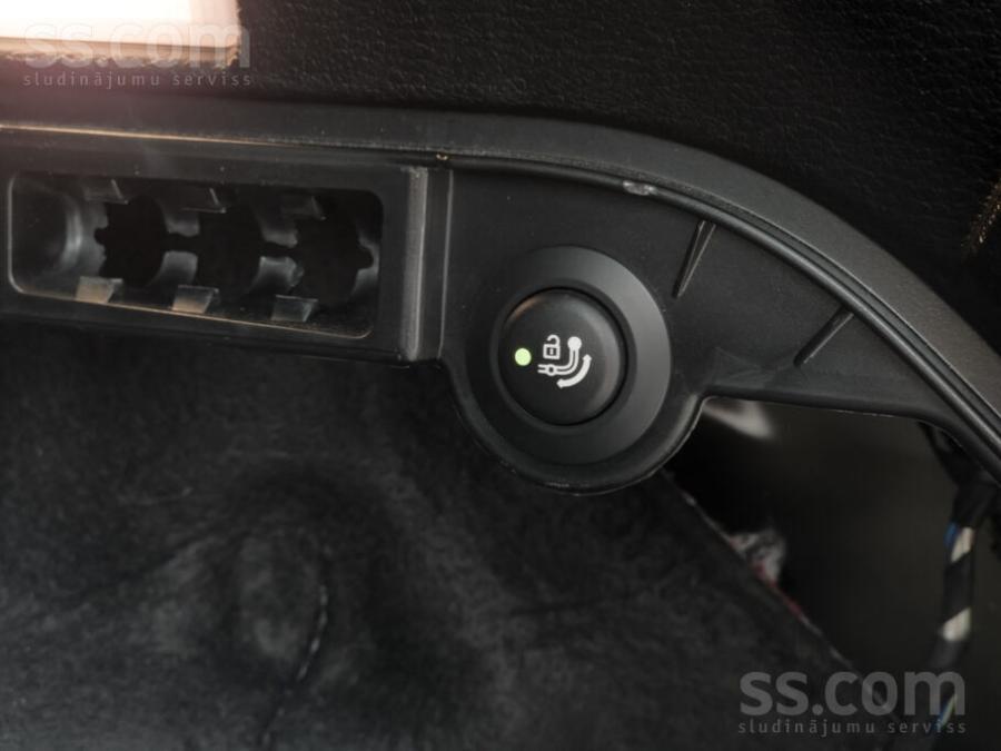 Melns BMW X3 2011 Liepāja, ar dzinēja tilpumu 2.00 L un nobraukumu 206 tūkst. km par 13200 €, foto 30 vietnē AUTOMOTO.COM.LV