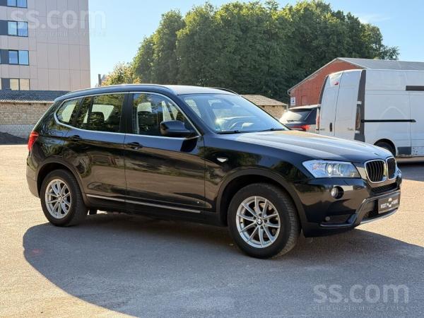 Black BMW X3 2011 in Liepaja, with an engine capacity of 2.00 L and mileage of 201 thousand km for 10250 €, photo 6 on AUTOMOTO.COM.LV