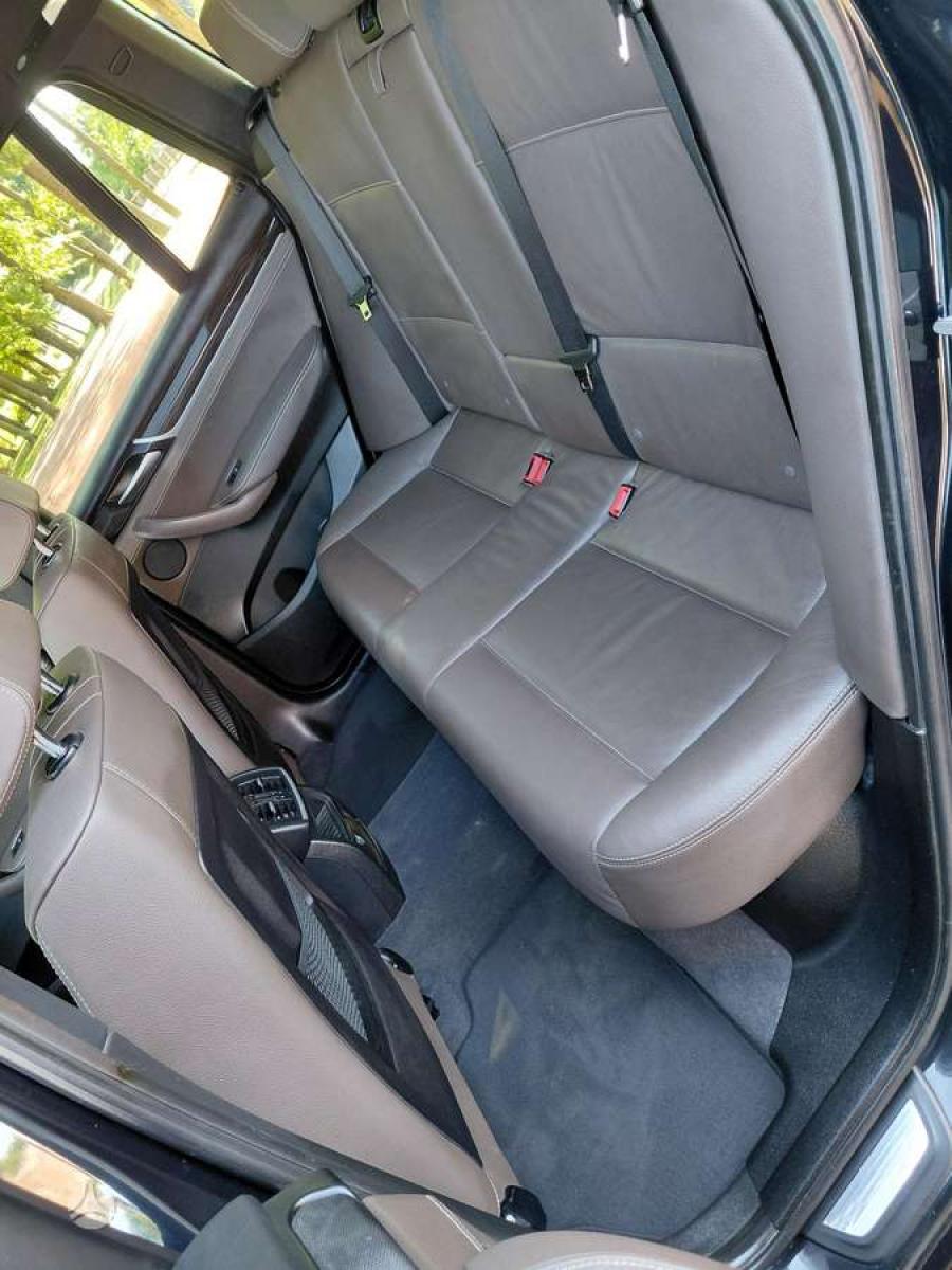 Melns BMW X3 2011 Vilkaviškis, ar dzinēja tilpumu 2.99 L un nobraukumu 198 tūkst. km par 10300 €, foto 38 vietnē AUTOMOTO.COM.LV
