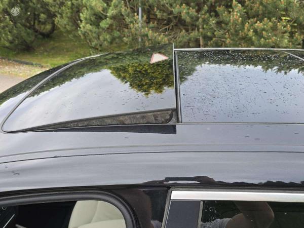 Black BMW X3 2011 in Vilnius, with an engine capacity of 2.00 L and mileage of 285 thousand km for 8690 €, photo 8 on AUTOMOTO.COM.LV