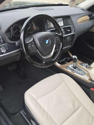 Black BMW X3 2011 in Vilnius, with an engine capacity of 2.00 L and mileage of 285 thousand km for 8690 €, photo 12 on AUTOMOTO.COM.LV