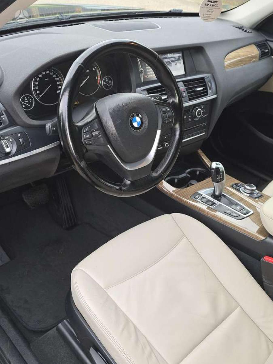 Black BMW X3 2011 in Vilnius, with an engine capacity of 2.00 L and mileage of 285 thousand km for 8690 €, photo 12 on AUTOMOTO.COM.LV