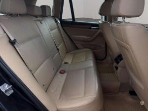 Black BMW X3 2011 in Kaunas, with an engine capacity of 3.00 L and mileage of 379 thousand km for 10699 €, photo 10 on AUTOMOTO.COM.LV
