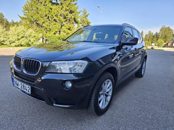 Black BMW X3 2011 in Riga, with an engine capacity of 2.00 L and mileage of 227 thousand km for 9550 €, photo 10 on AUTOMOTO.COM.LV