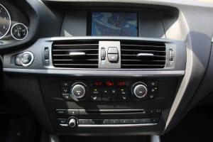 Melns BMW X3 2011 Liepāja, ar dzinēja tilpumu 2.00 L un nobraukumu 321 tūkst. km par 8500 €, foto 14 vietnē AUTOMOTO.COM.LV