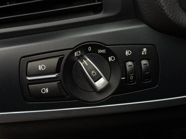 Black BMW X3 2011 in Riga, with an engine capacity of 2.00 L and mileage of 244 thousand km for 8480 €, photo 5 on AUTOMOTO.COM.LV