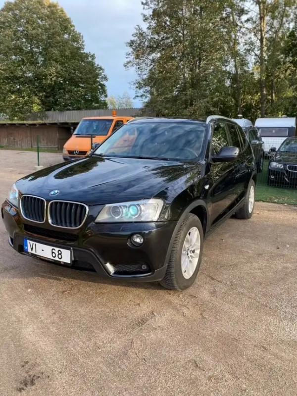 Melns BMW X3 2011 Grobiņa, ar dzinēja tilpumu 2.00 L un nobraukumu 0 tūkst. km par 9990 €, foto 1 vietnē AUTOMOTO.COM.LV