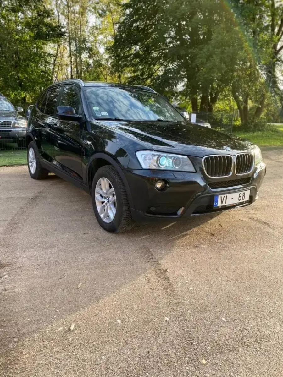Melns BMW X3 2011 Grobiņa, ar dzinēja tilpumu 2.00 L un nobraukumu 0 tūkst. km par 9990 €, foto 3 vietnē AUTOMOTO.COM.LV