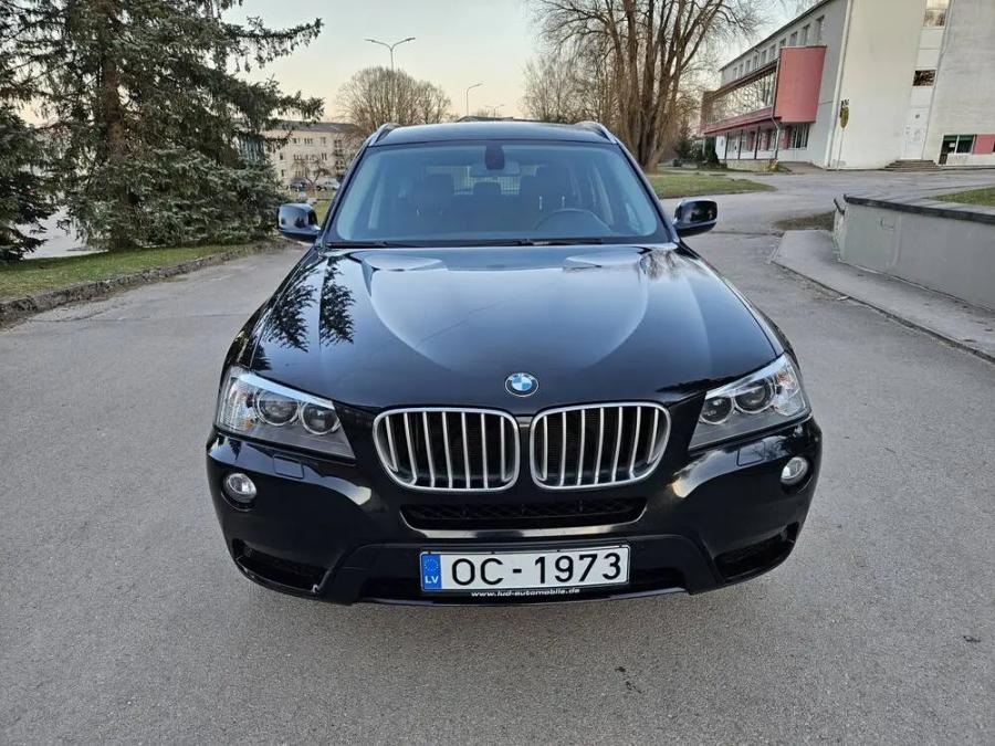 Melns BMW X3 2011 Jēkabpils, ar dzinēja tilpumu 3.00 L un nobraukumu 272 tūkst. km par 10990 €, foto 4 vietnē AUTOMOTO.COM.LV