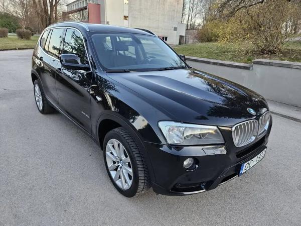 Black BMW X3 2011 in Jekabpils, with an engine capacity of 3.00 L and mileage of 272 thousand km for 10990 €, photo 4 on AUTOMOTO.COM.LV