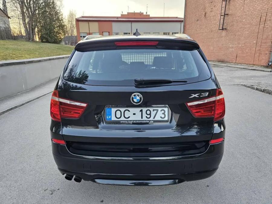 Melns BMW X3 2011 Jēkabpils, ar dzinēja tilpumu 3.00 L un nobraukumu 272 tūkst. km par 10990 €, foto 11 vietnē AUTOMOTO.COM.LV