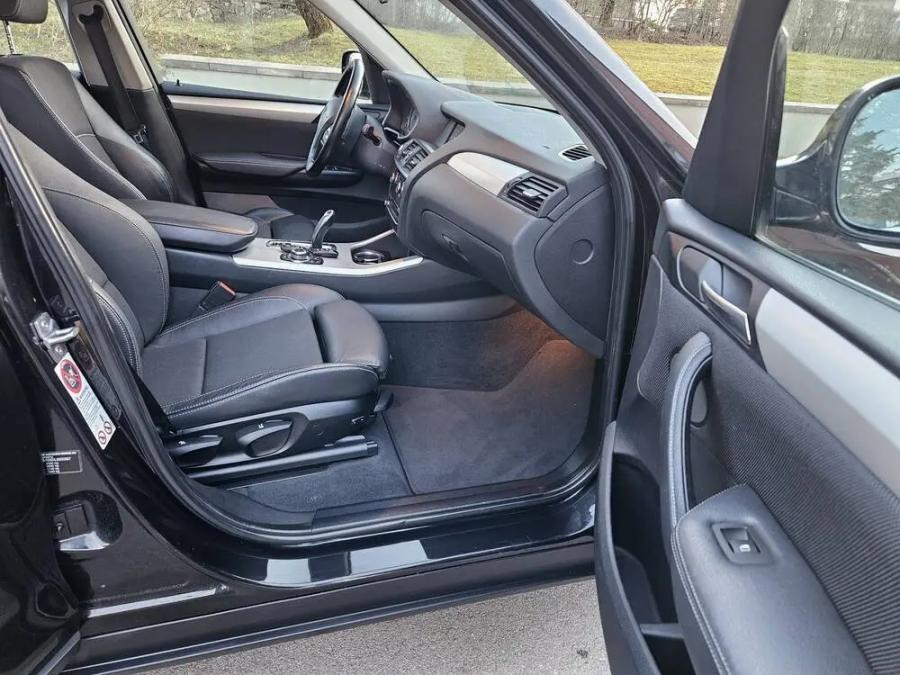 Melns BMW X3 2011 Jēkabpils, ar dzinēja tilpumu 3.00 L un nobraukumu 272 tūkst. km par 10990 €, foto 29 vietnē AUTOMOTO.COM.LV