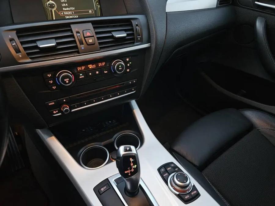 Melns BMW X3 2011 Jēkabpils, ar dzinēja tilpumu 3.00 L un nobraukumu 272 tūkst. km par 10990 €, foto 31 vietnē AUTOMOTO.COM.LV