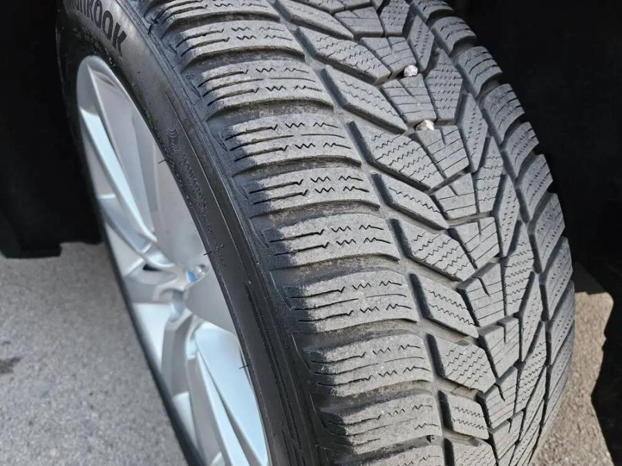 Melns BMW X3 2011 Jēkabpils, ar dzinēja tilpumu 3.00 L un nobraukumu 272 tūkst. km par 10990 €, foto 34 vietnē AUTOMOTO.COM.LV