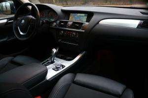 Black BMW X3 2011 in Riga, with an engine capacity of 2.00 L and mileage of 236 thousand km for 11990 €, photo 18 on AUTOMOTO.COM.LV
