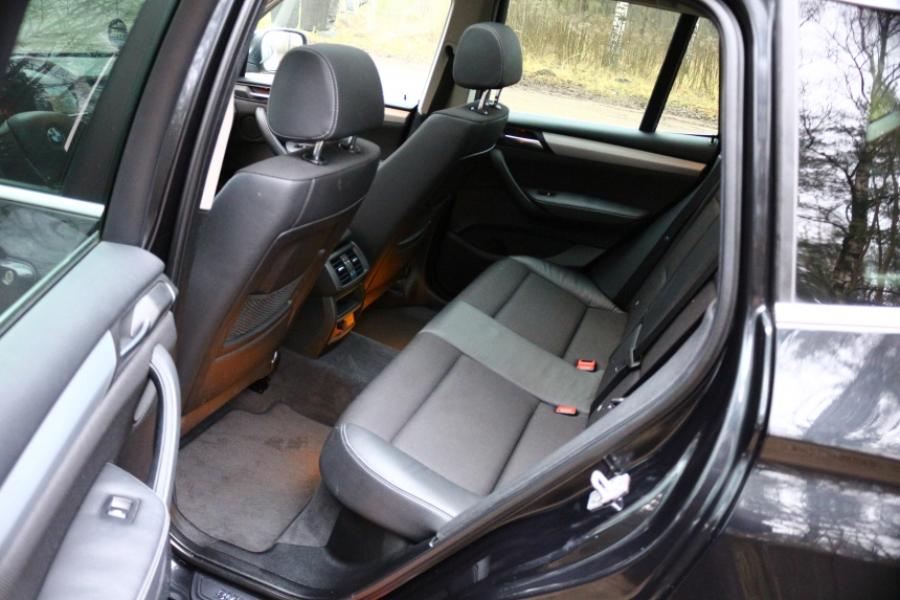 Black BMW X3 2011 in Riga, with an engine capacity of 2.00 L and mileage of 236 thousand km for 11990 €, photo 21 on AUTOMOTO.COM.LV