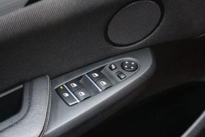 Black BMW X3 2011 in Riga, with an engine capacity of 2.00 L and mileage of 236 thousand km for 11990 €, photo 26 on AUTOMOTO.COM.LV
