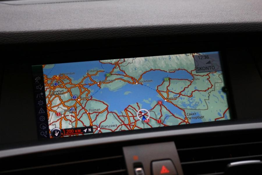 Black BMW X3 2011 in Riga, with an engine capacity of 2.00 L and mileage of 236 thousand km for 11990 €, photo 30 on AUTOMOTO.COM.LV