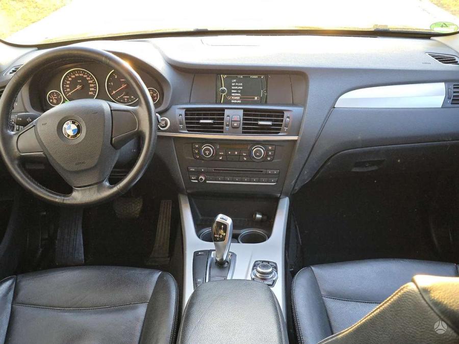 Melns BMW X3 2011 Viļņa, ar dzinēja tilpumu 2.00 L un nobraukumu 280 tūkst. km par 7990 €, foto 14 vietnē AUTOMOTO.COM.LV