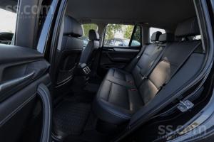 Melns BMW X3 2011 Jelgava, ar dzinēja tilpumu 2.00 L un nobraukumu 0 tūkst. km par 10500 €, foto 11 vietnē AUTOMOTO.COM.LV