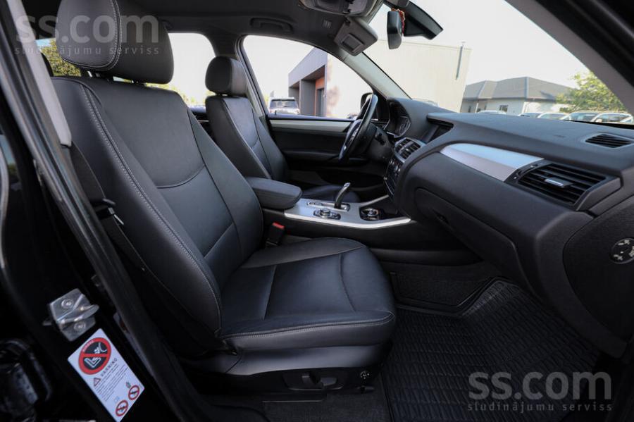 Melns BMW X3 2011 Jelgava, ar dzinēja tilpumu 2.00 L un nobraukumu 0 tūkst. km par 10500 €, foto 13 vietnē AUTOMOTO.COM.LV