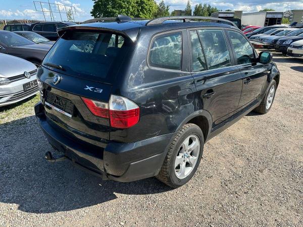 Melns BMW X3 2011 Jurbarkas, ar dzinēja tilpumu 2.99 L un nobraukumu 265 tūkst. km par 4999 €, foto 5 vietnē AUTOMOTO.COM.LV