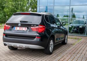 Black BMW X3 2011 in Cesis, with an engine capacity of 2.00 L and mileage of 203 thousand km for 10650 €, photo 7 on AUTOMOTO.COM.LV