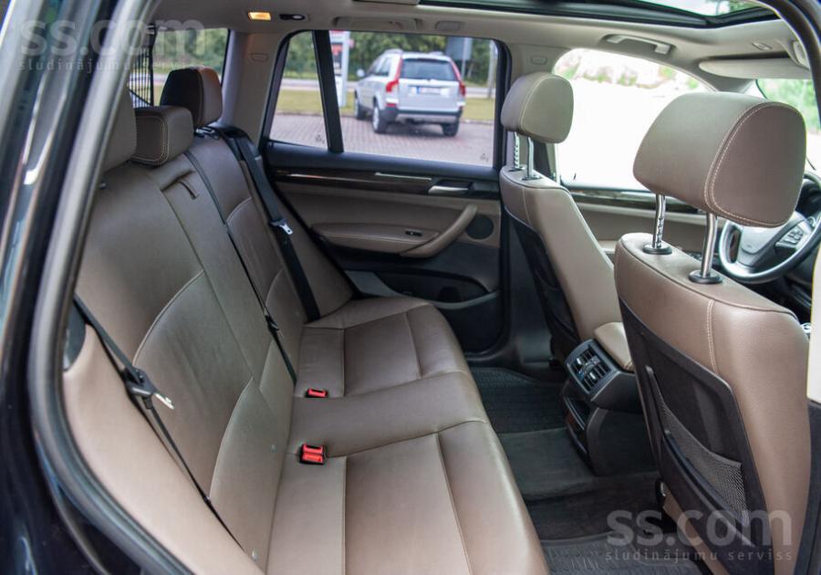 Black BMW X3 2011 in Cesis, with an engine capacity of 2.00 L and mileage of 203 thousand km for 10650 €, photo 24 on AUTOMOTO.COM.LV