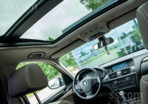 Black BMW X3 2011 in Cesis, with an engine capacity of 2.00 L and mileage of 203 thousand km for 10650 €, photo 26 on AUTOMOTO.COM.LV
