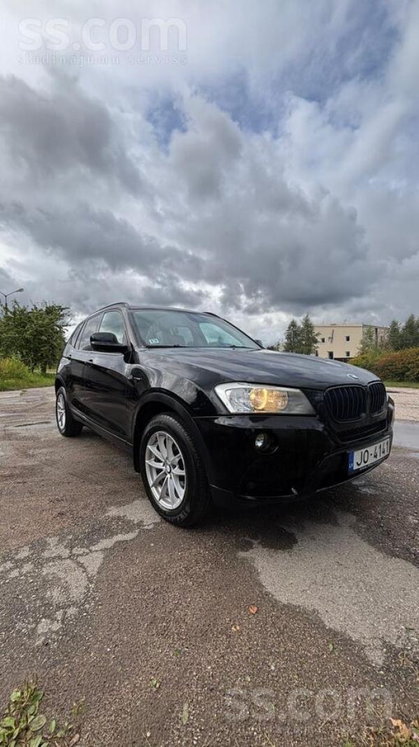 Black BMW X3 2011 in Cesis, with an engine capacity of 2.00 L and mileage of 360 thousand km for 5900 €, photo 1 on AUTOMOTO.COM.LV