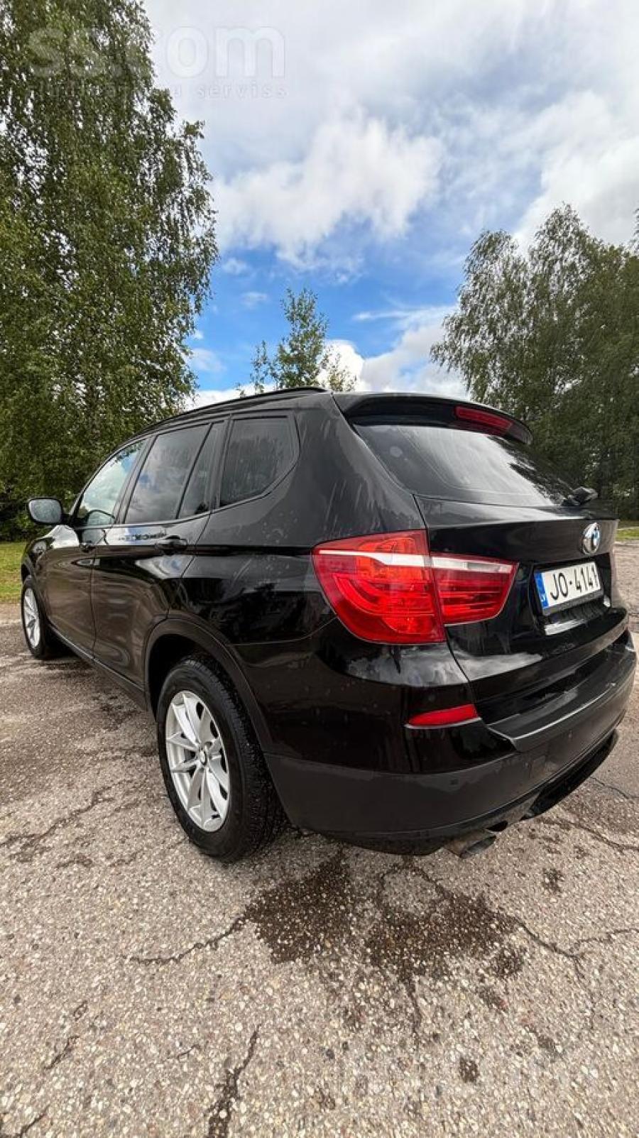 Black BMW X3 2011 in Cesis, with an engine capacity of 2.00 L and mileage of 360 thousand km for 5900 €, photo 7 on AUTOMOTO.COM.LV