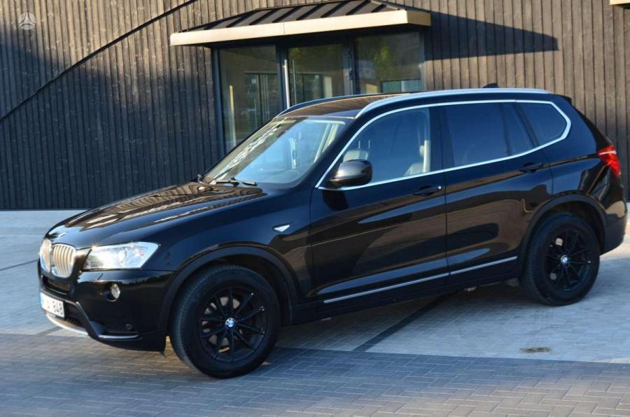 Black BMW X3 2011 in Siauliai, with an engine capacity of 2.99 L and mileage of 350 thousand km for 8500 €, photo 21 on AUTOMOTO.COM.LV
