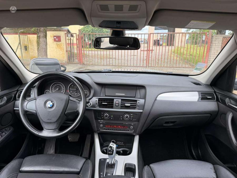 Melns BMW X3 2011 Tauragė, ar dzinēja tilpumu 2.00 L un nobraukumu 257 tūkst. km par 7800 €, foto 12 vietnē AUTOMOTO.COM.LV