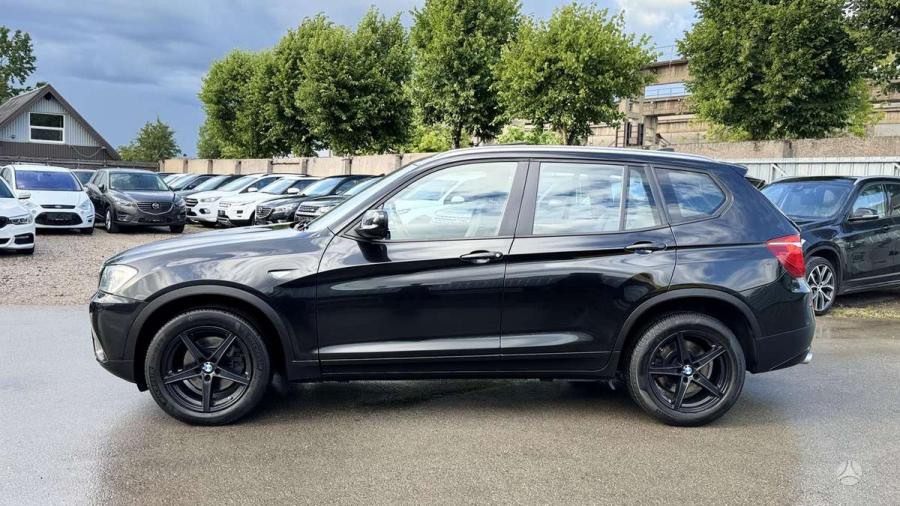 Black BMW X3 2011 in Telschi, with an engine capacity of 2.99 L and mileage of 193 thousand km for 9500 €, photo 6 on AUTOMOTO.COM.LV