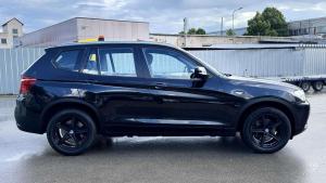Black BMW X3 2011 in Telschi, with an engine capacity of 2.99 L and mileage of 193 thousand km for 9500 €, photo 11 on AUTOMOTO.COM.LV
