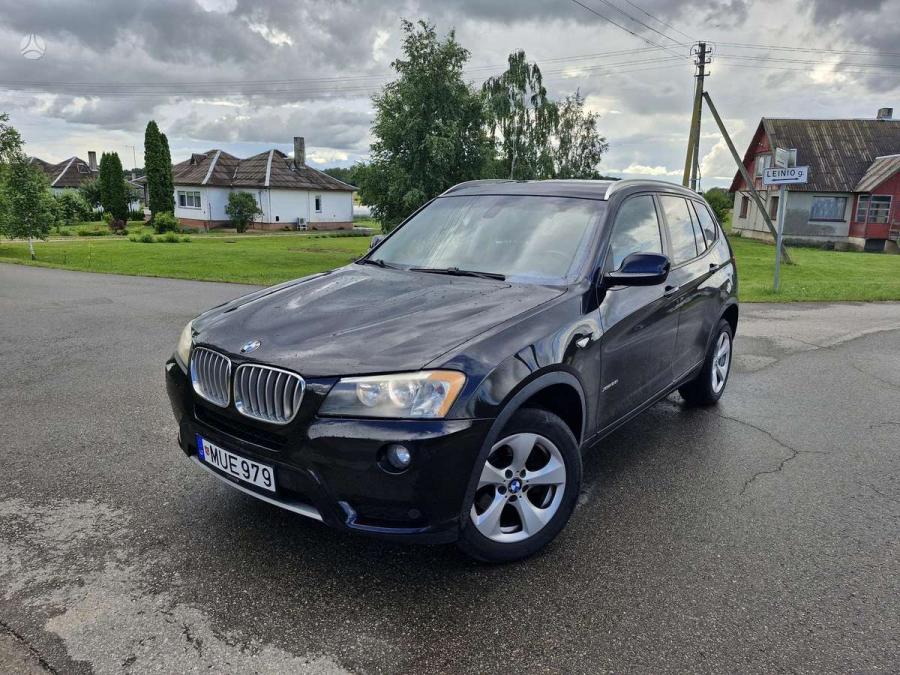 Black BMW X3 2011 in Alytus, with an engine capacity of 3.00 L and mileage of 290 thousand km for 5250 €, photo 1 on AUTOMOTO.COM.LV
