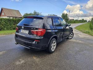 Black BMW X3 2011 in Alytus, with an engine capacity of 3.00 L and mileage of 290 thousand km for 5250 €, photo 3 on AUTOMOTO.COM.LV