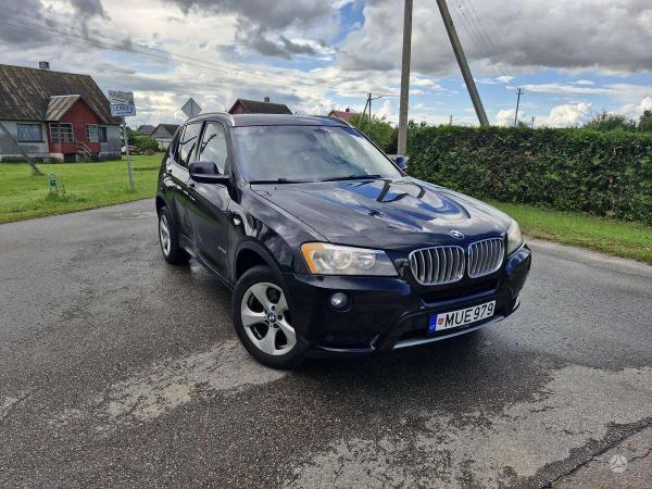 Black BMW X3 2011 in Alytus, with an engine capacity of 3.00 L and mileage of 290 thousand km for 5250 €, photo 3 on AUTOMOTO.COM.LV