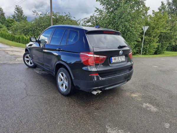 Black BMW X3 2011 in Alytus, with an engine capacity of 3.00 L and mileage of 290 thousand km for 5250 €, photo 4 on AUTOMOTO.COM.LV